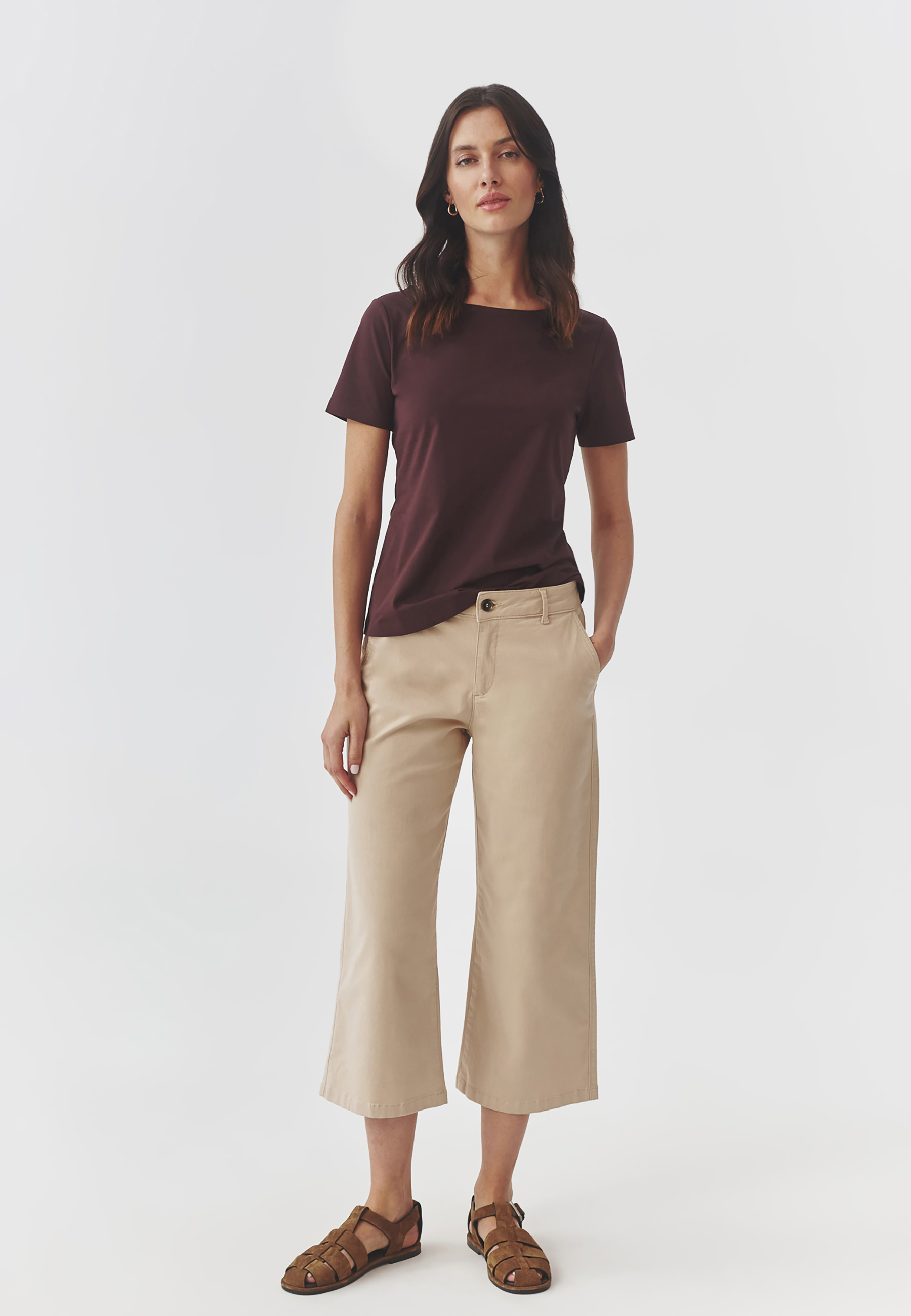 DZIANINOWA BLUZKA DAMSKA Z BEZSZWOWYM WYKOŃCZENIEM - MIKAJA 2 kolor FIOLETOWY